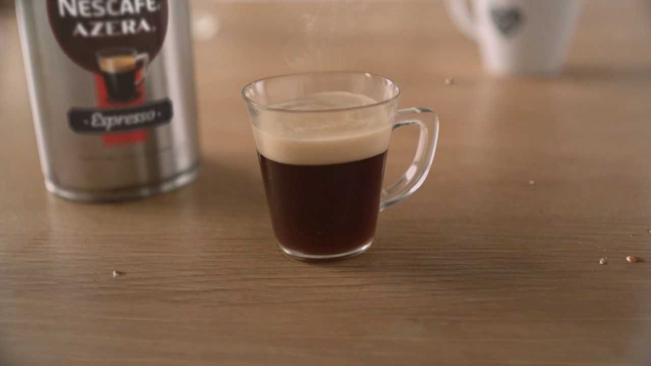 Nescafé Azera mette in scena la "Coffee Shop Experience at Home"