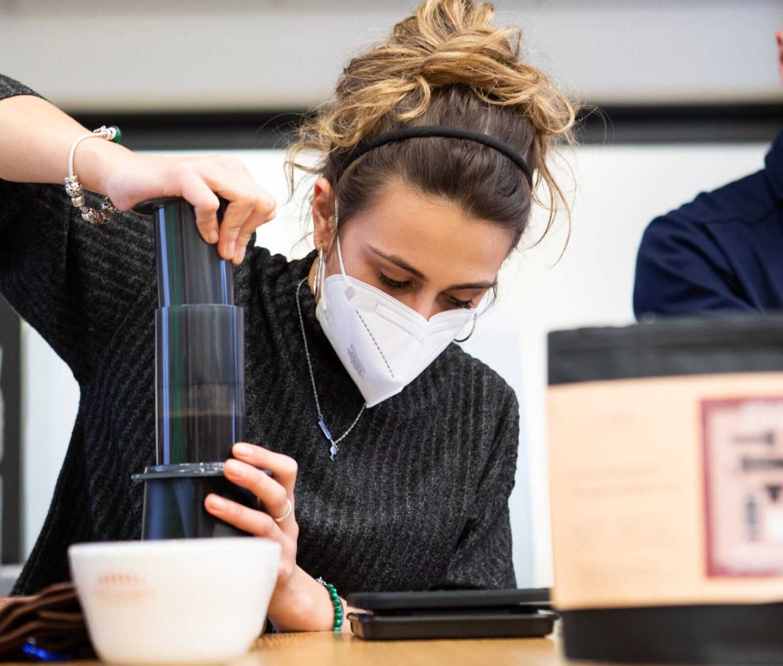 Italian Aeropress Championship: Maria Siletti convince la giuria al 1 ...